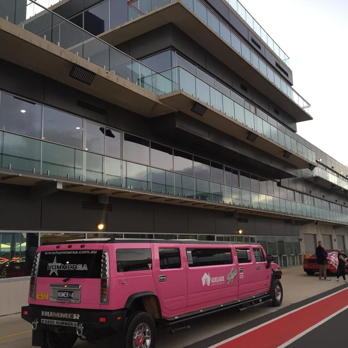 All Occasions – Hummer SA